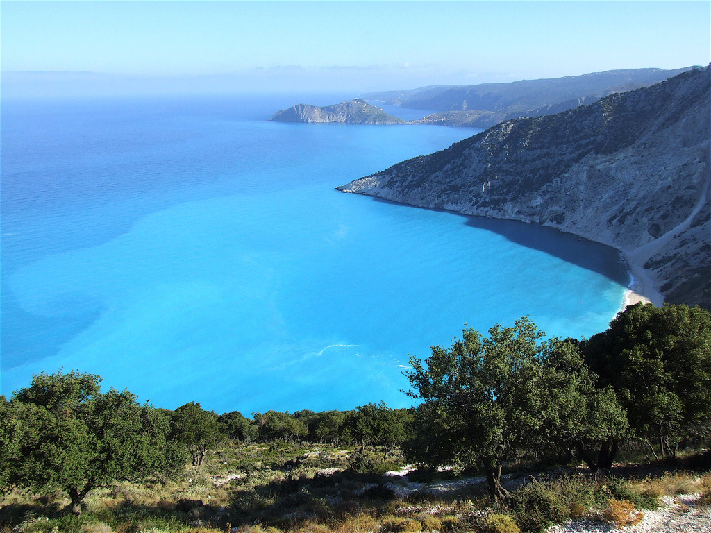 Konstantinos Kaváfis – Ítaca (em três traduções) – singularidade ...